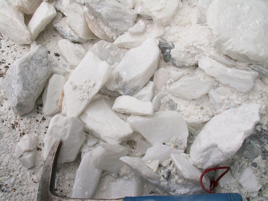 Soap Stone Lumps – minerals